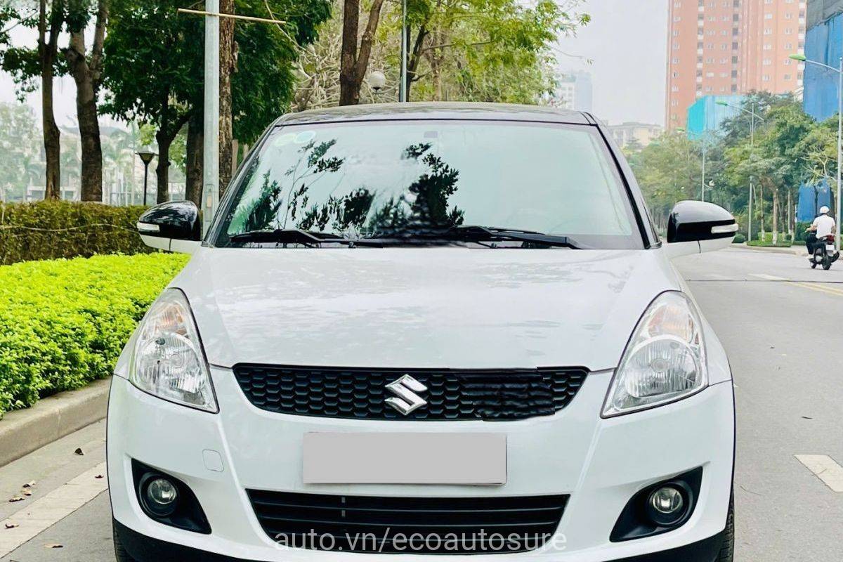 Bán ô tô Suzuki Swift 2016 xe cũ 54.000km giá rẻ 325.000.000đ tại Hà Nội
